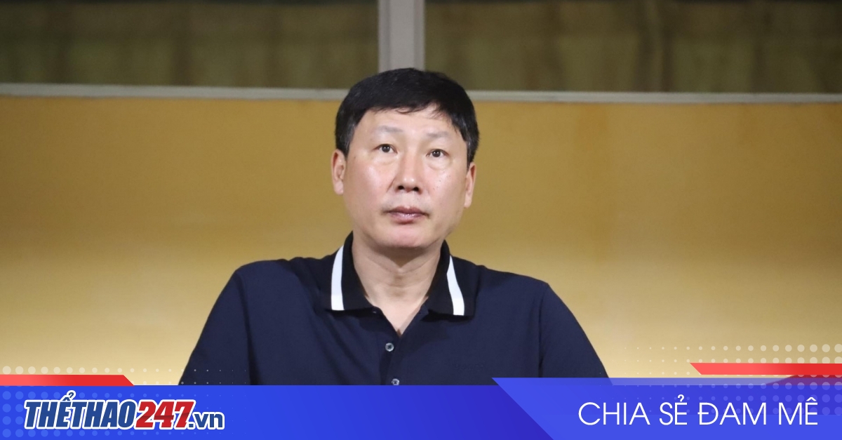 HLV Kim Sang Sik gặp lãnh đạo CLB CAHN