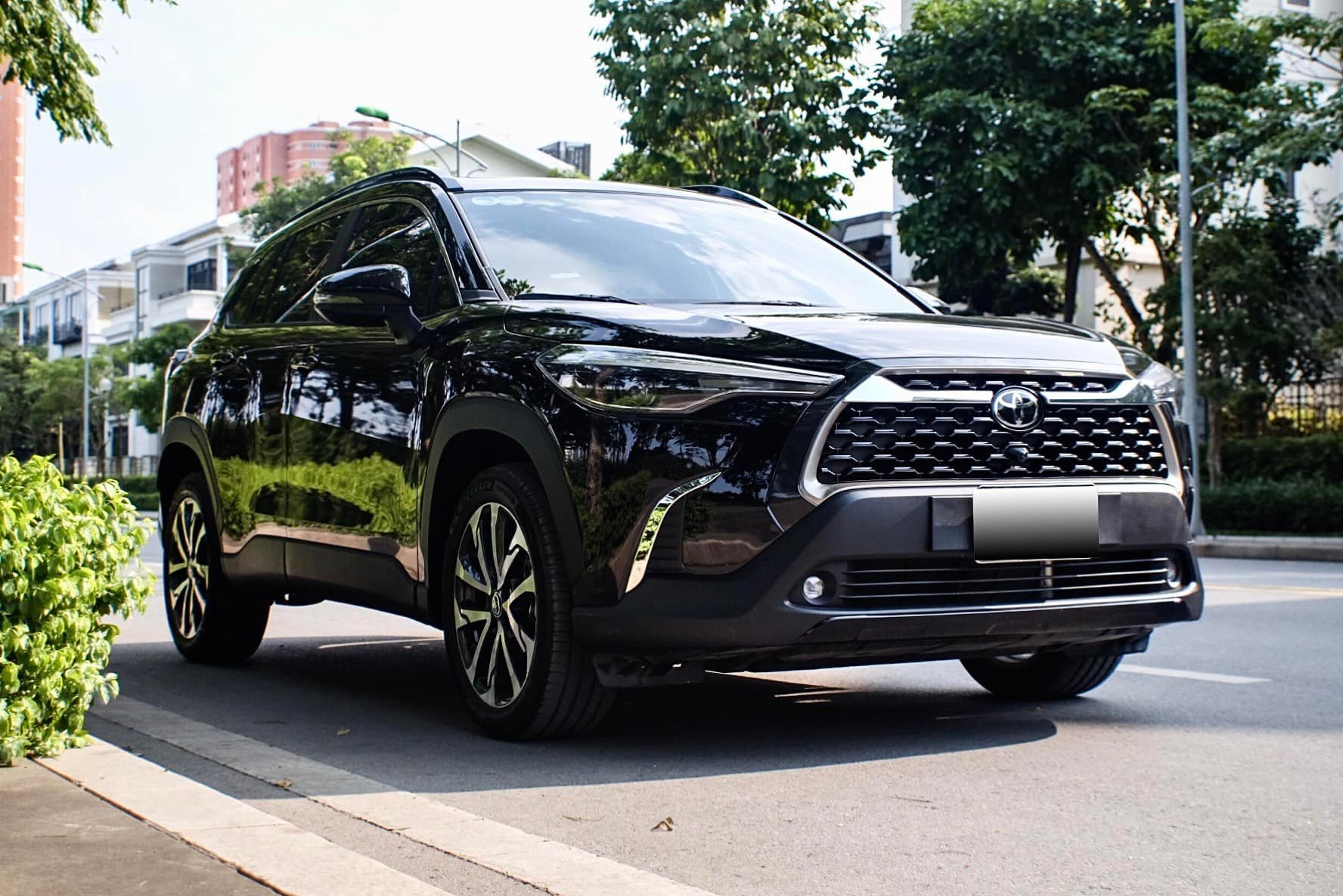 Toyota Corolla Cross "siêu lướt" xuống giá ngỡ ngàng chỉ sau 1 năm lăn bánh