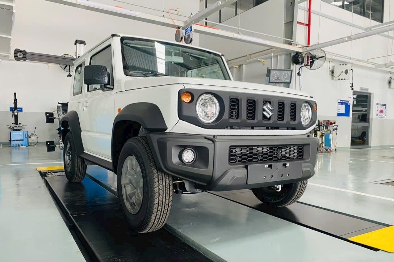 'Tiểu G-Class' Suzuki Jimny ấn định thời điểm ra mắt Việt Nam, giá dự ...