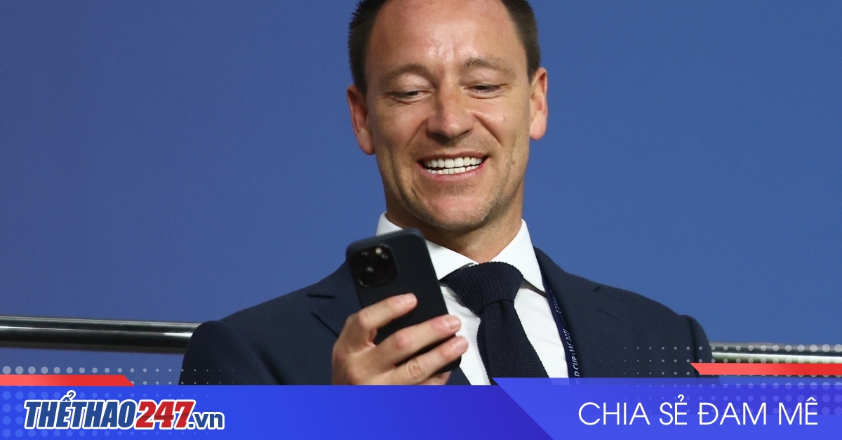 NÓNG: Huyền thoại John Terry xác nhận tham gia cuộc đua mua Chelsea