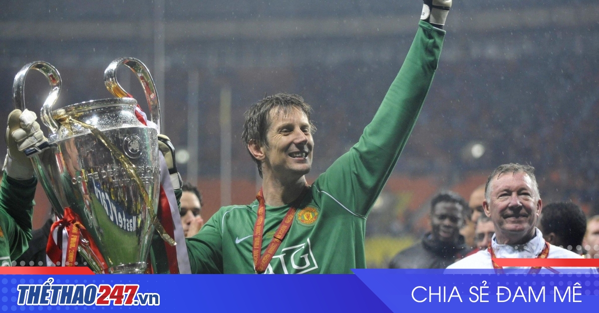 Sự nghiệp lẫy lừng của Van der Sar thể hiện qua những con số