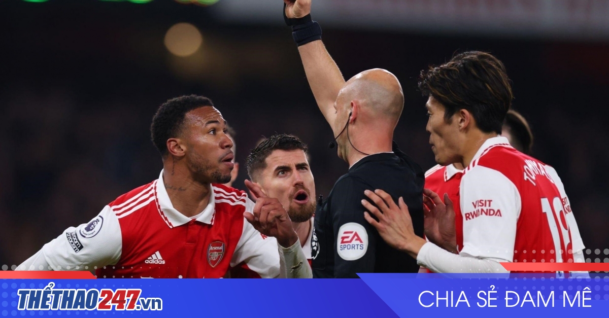 Kẻ thù của Chelsea chính thức bị giáng xuống giải hạng nhất Anh