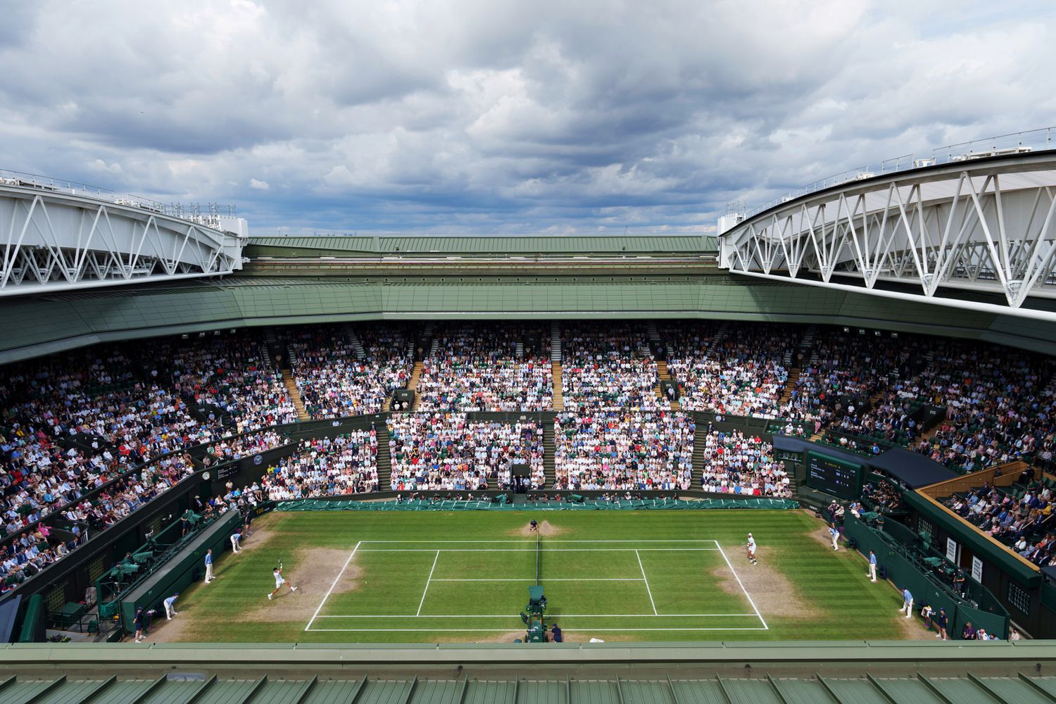 Wimbledon trở thành giải biểu diễn sau khi cấm các tay vợt từ Nga và ...