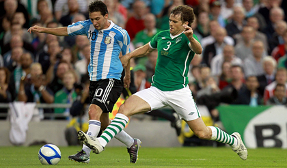 Ireland nhận hối lộ để “chơi đẹp” với Messi?