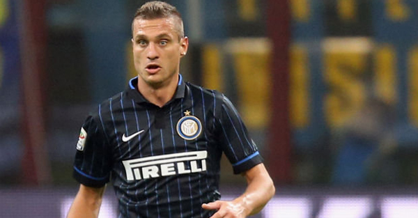 Nemanja Vidic trước cơ hội trở lại Premier League