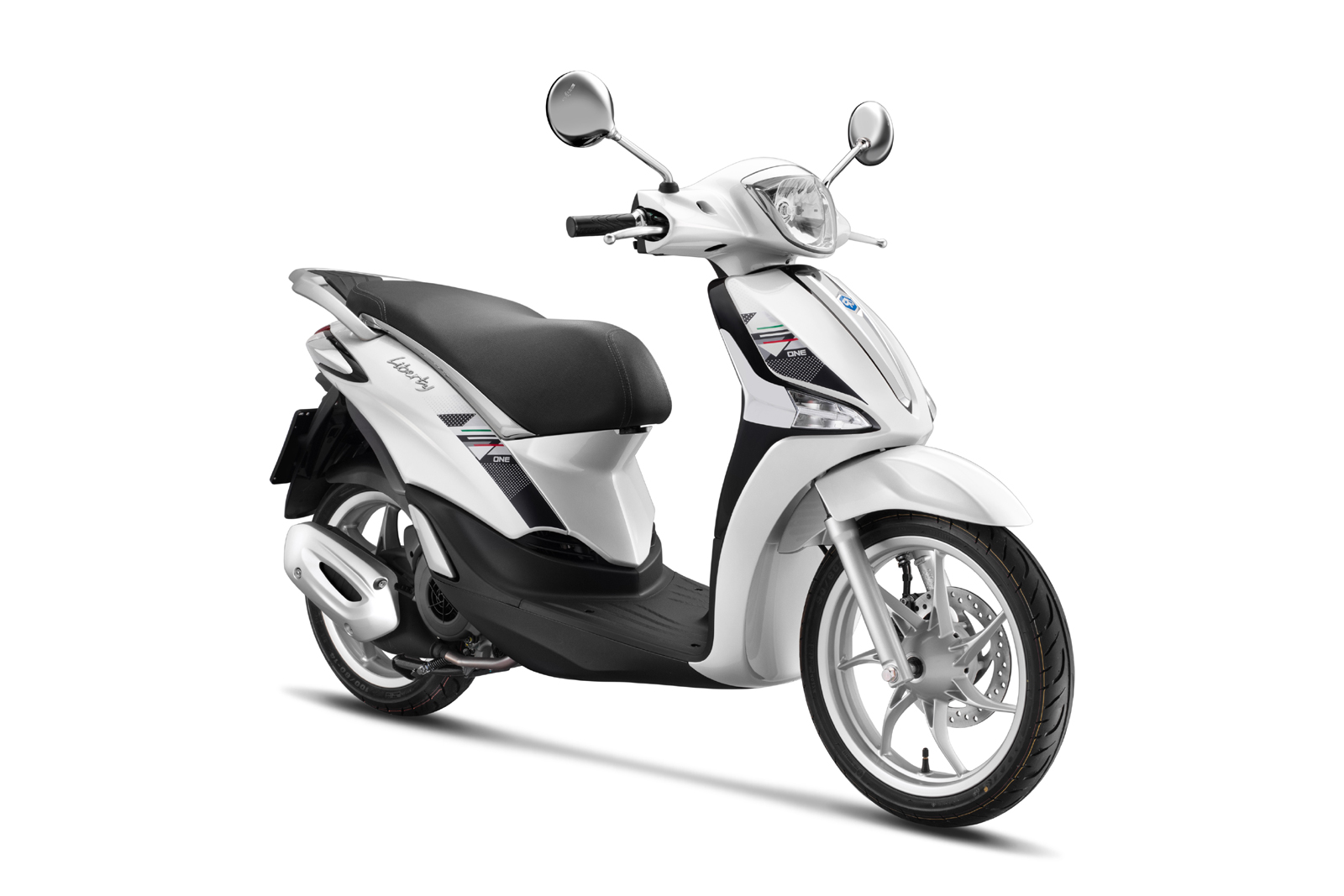Piaggio Liberty One chính thức ra mắt, giá chỉ 48,9 triệu đồng