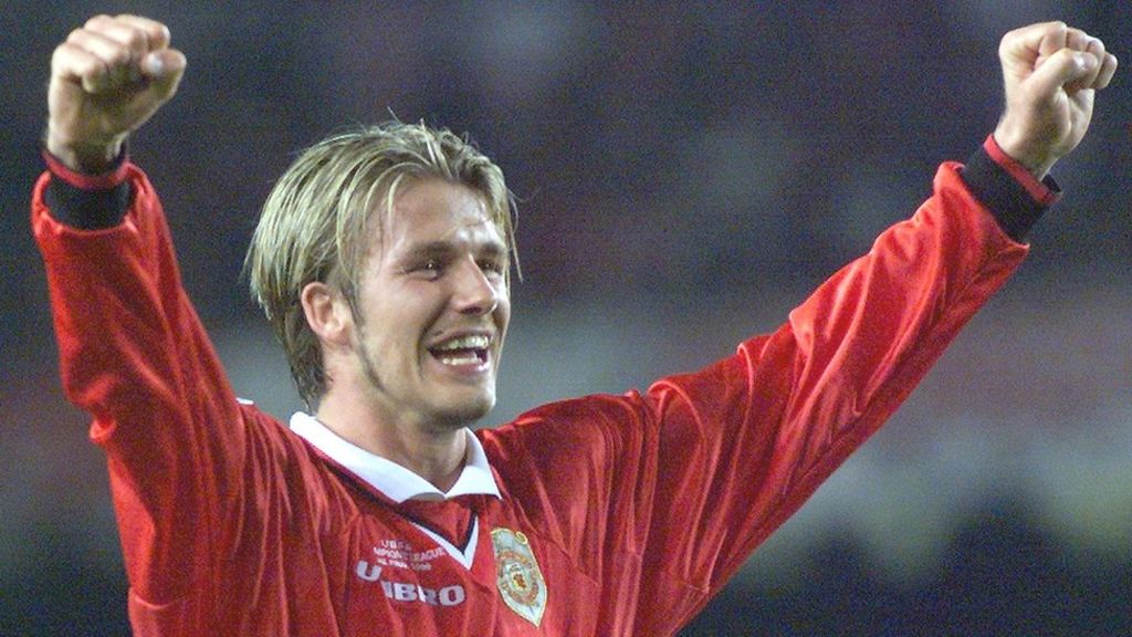 VIDEO: Top 10 bàn thắng của Beckham khiến thế giới kinh ngạc