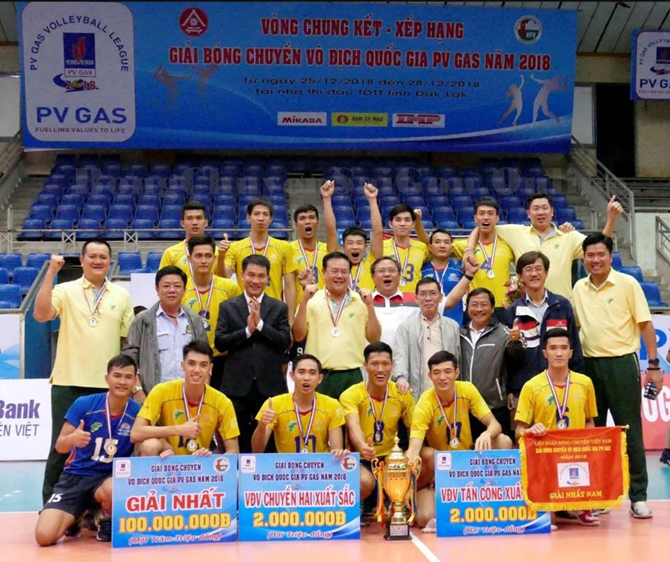 Nguyễn Văn Hạnh trở thành máy ghi điểm của mùa giải 2018
