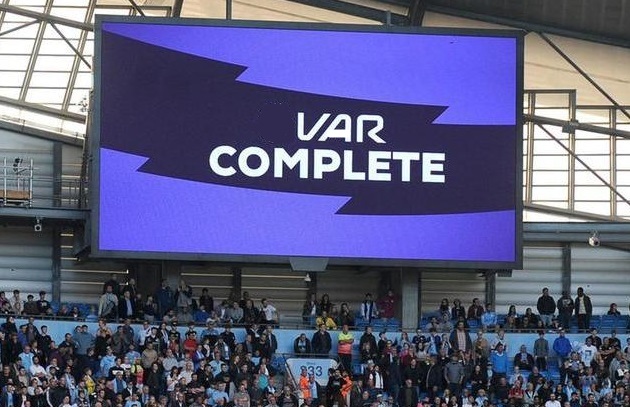 Hệ thống VAR và goal-line tê liệt vì bị chuột cắn cáp | Ligue 1